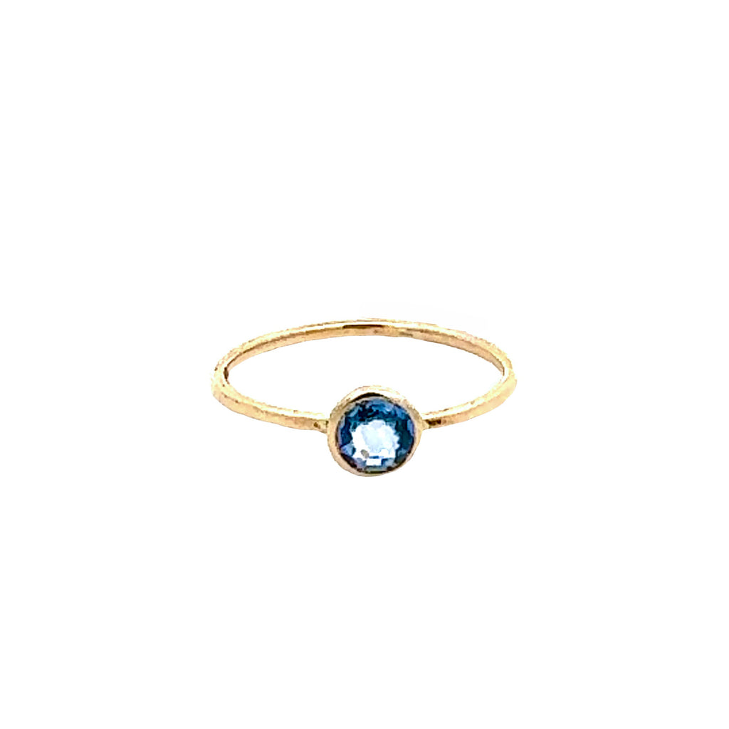 Round Light Blue Sapphire Bezel Ring – The Golden Cleat