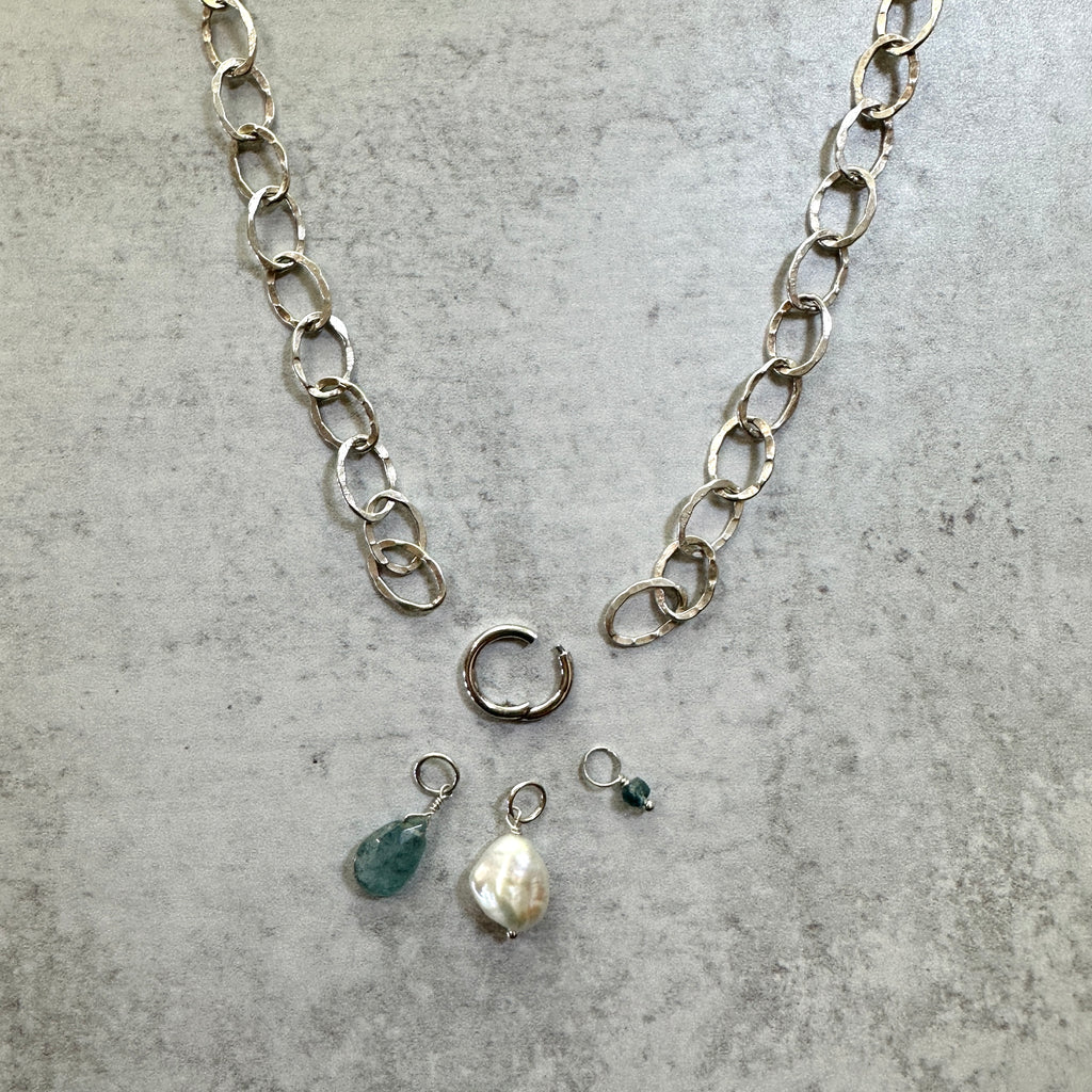 Claspless Hammered Oval Chain – The Golden Cleat