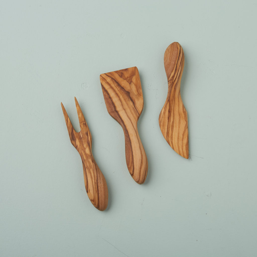 Olive Wood Cheese Set – The Golden Cleat