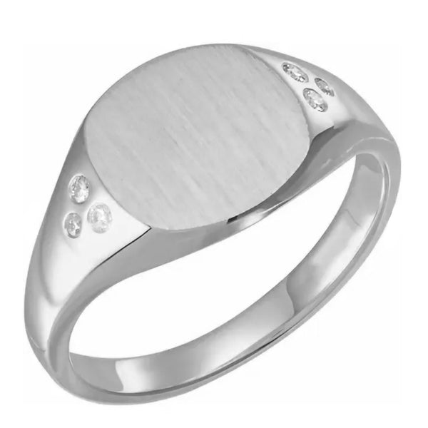 Classics & Staples – The Golden Cleat